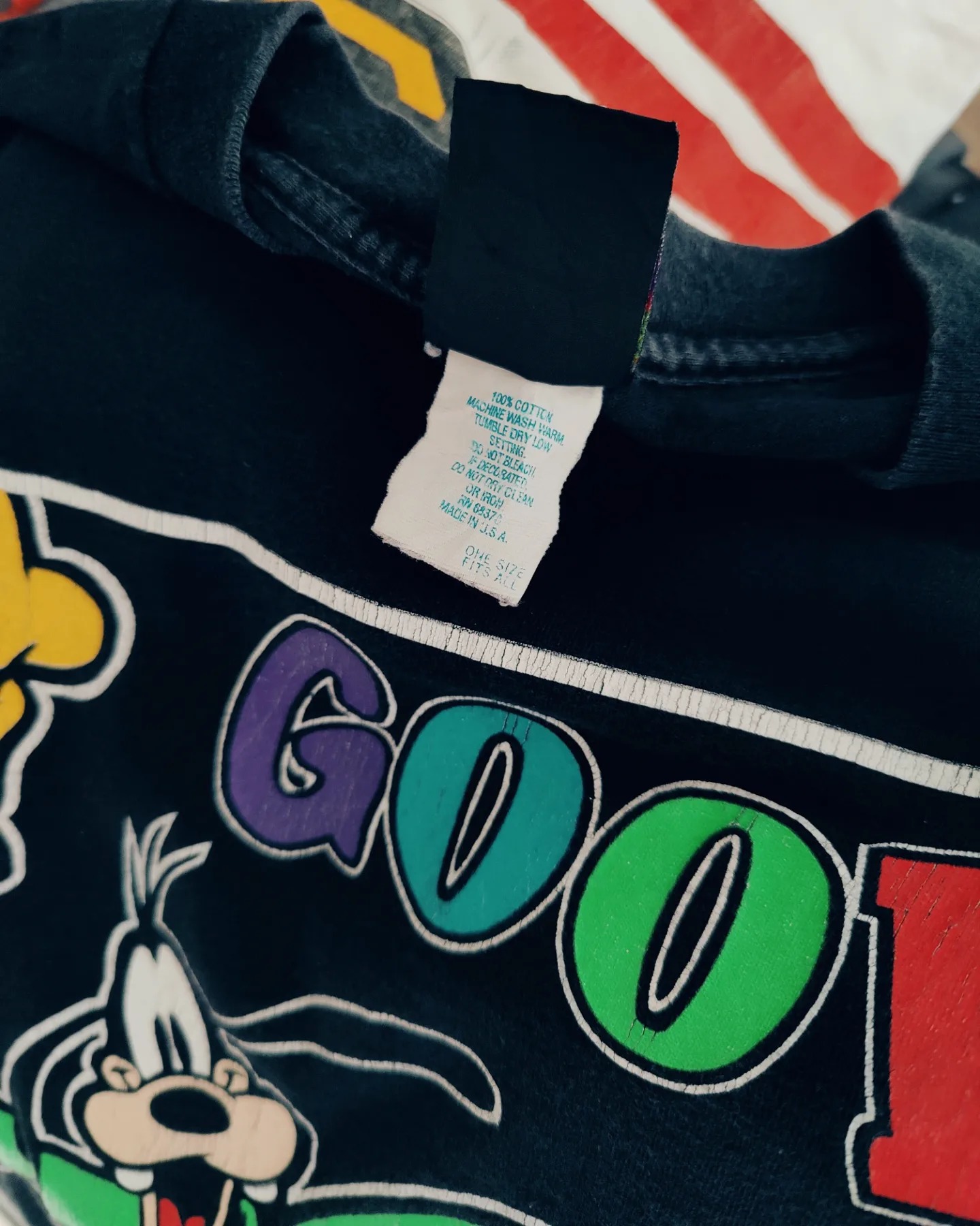 vintage 90s - Goofy, Disney - BIDSTITCH