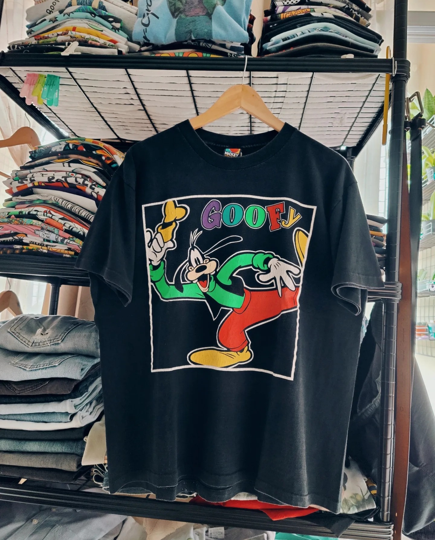 vintage 90s - Goofy, Disney - BIDSTITCH